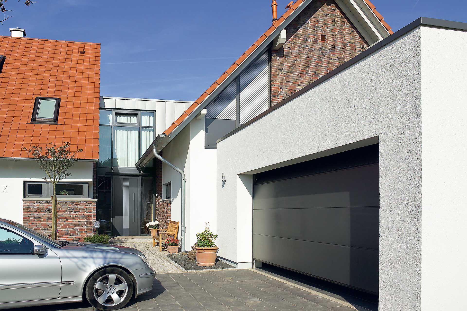 Statement Entrance Doors from Renka
