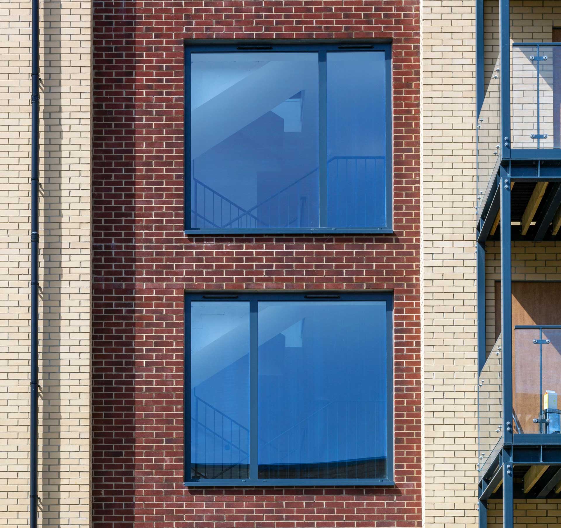 Renka Oversize Casement Windows